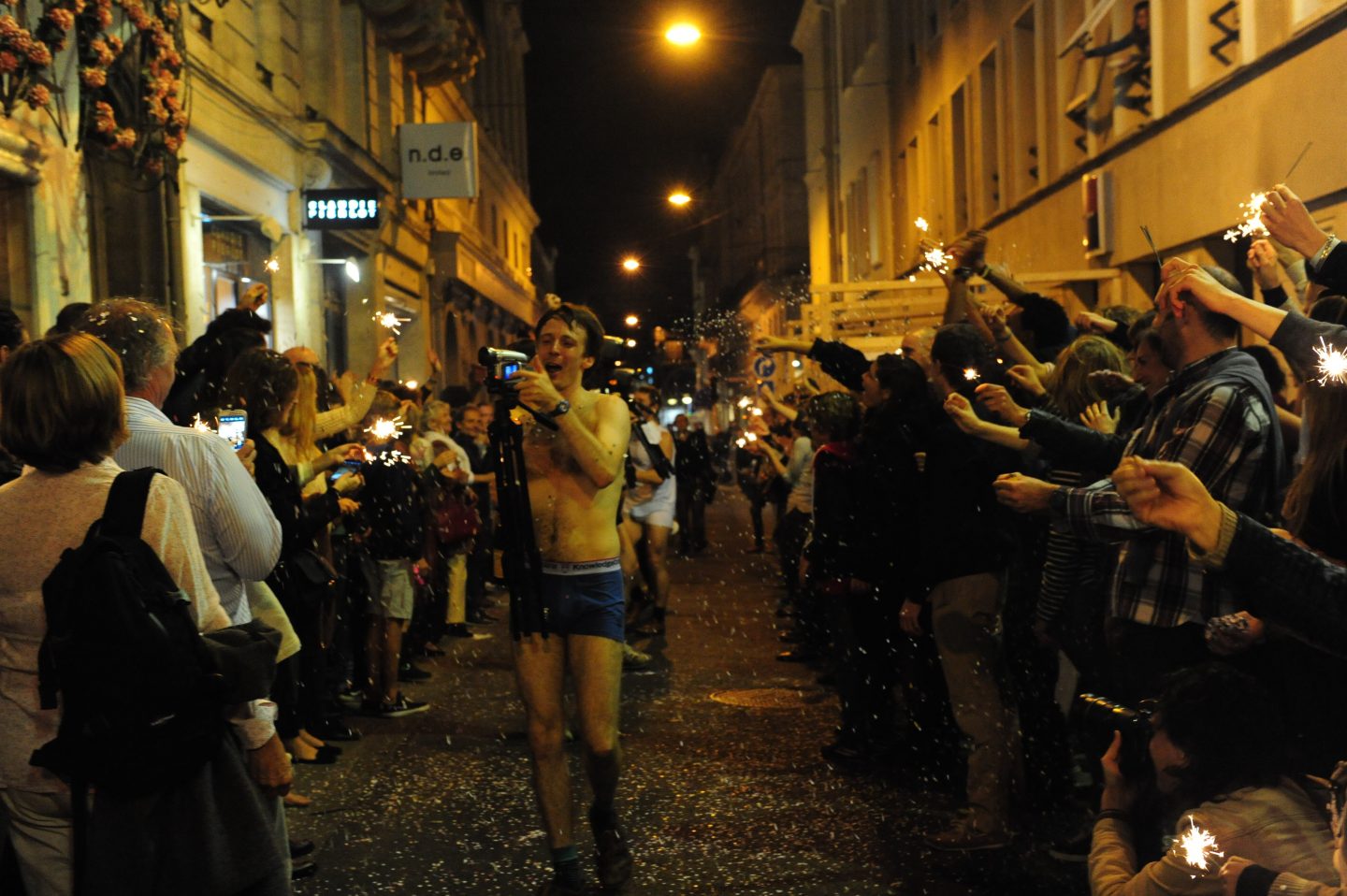 Super Night Shot – Gob Squad